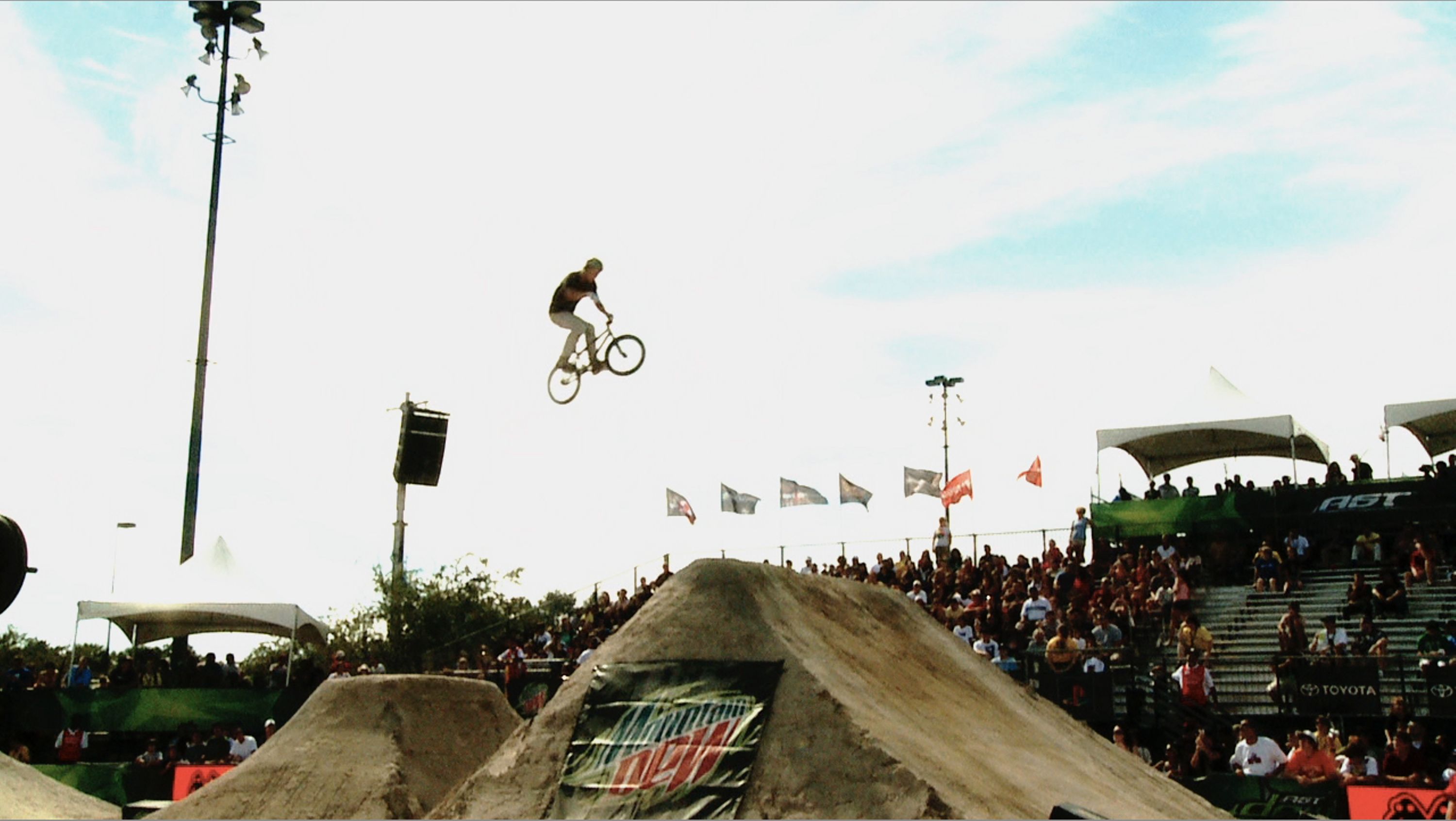 Mountain Dew on the Action Sports Tour - GPJ Mountain Dew on the Action Sports Tour - GPJ